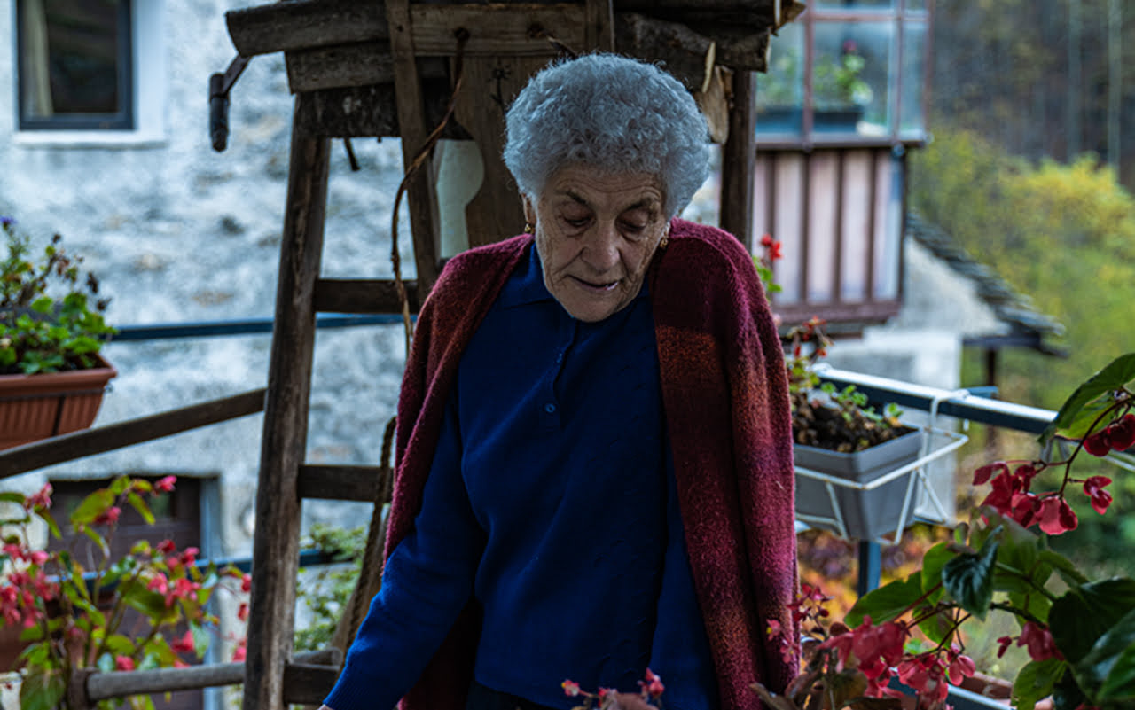 Vivere in una piccola frazione di montagna: la storia di Maria | NBC